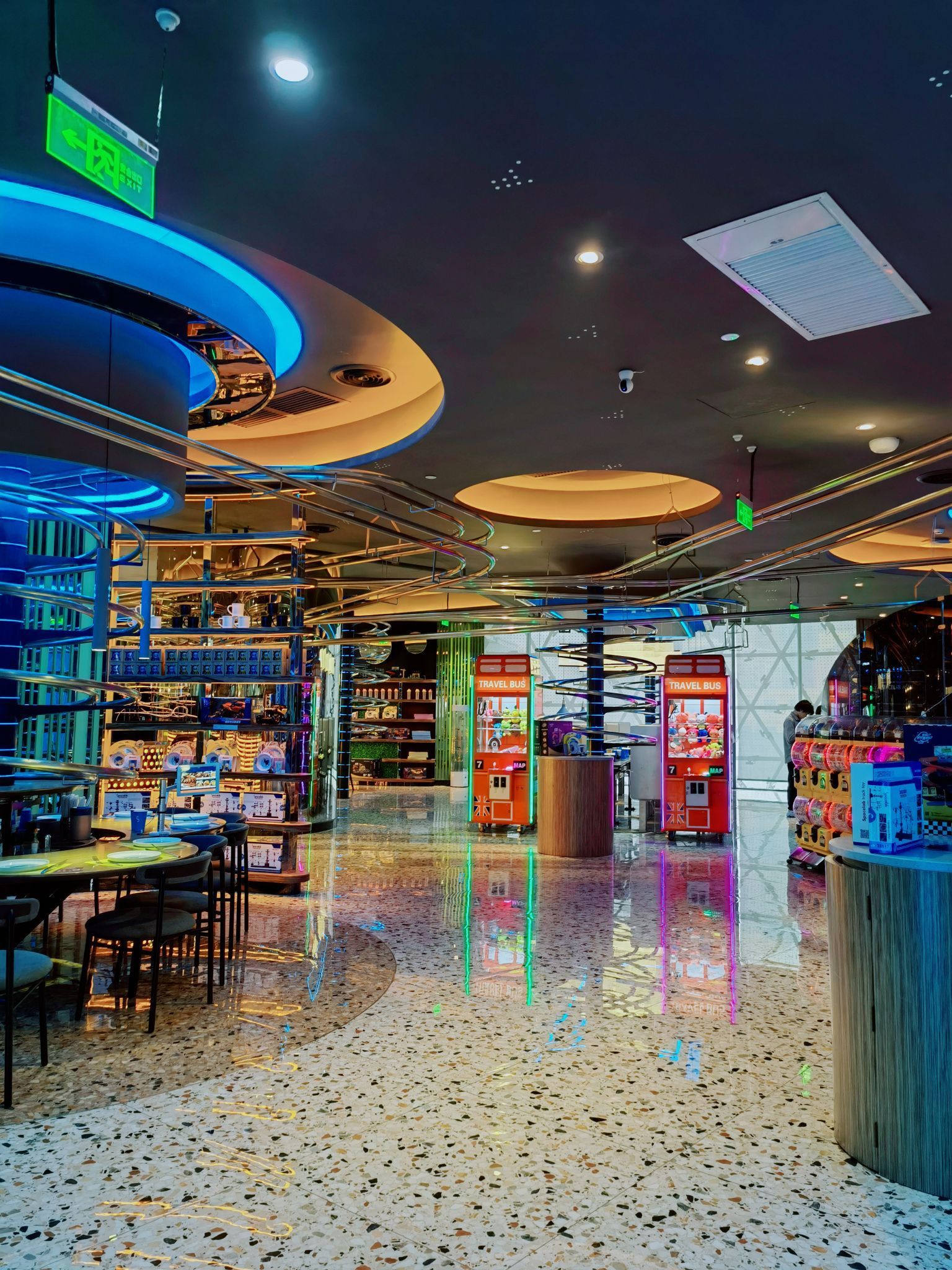 北京SPACELAB失重餐厅(蓝色港湾店)好吃吗,SPACELAB失重餐厅(蓝色港湾店)味道怎么样,环境/服务好不好_点评_评价【携程攻略】