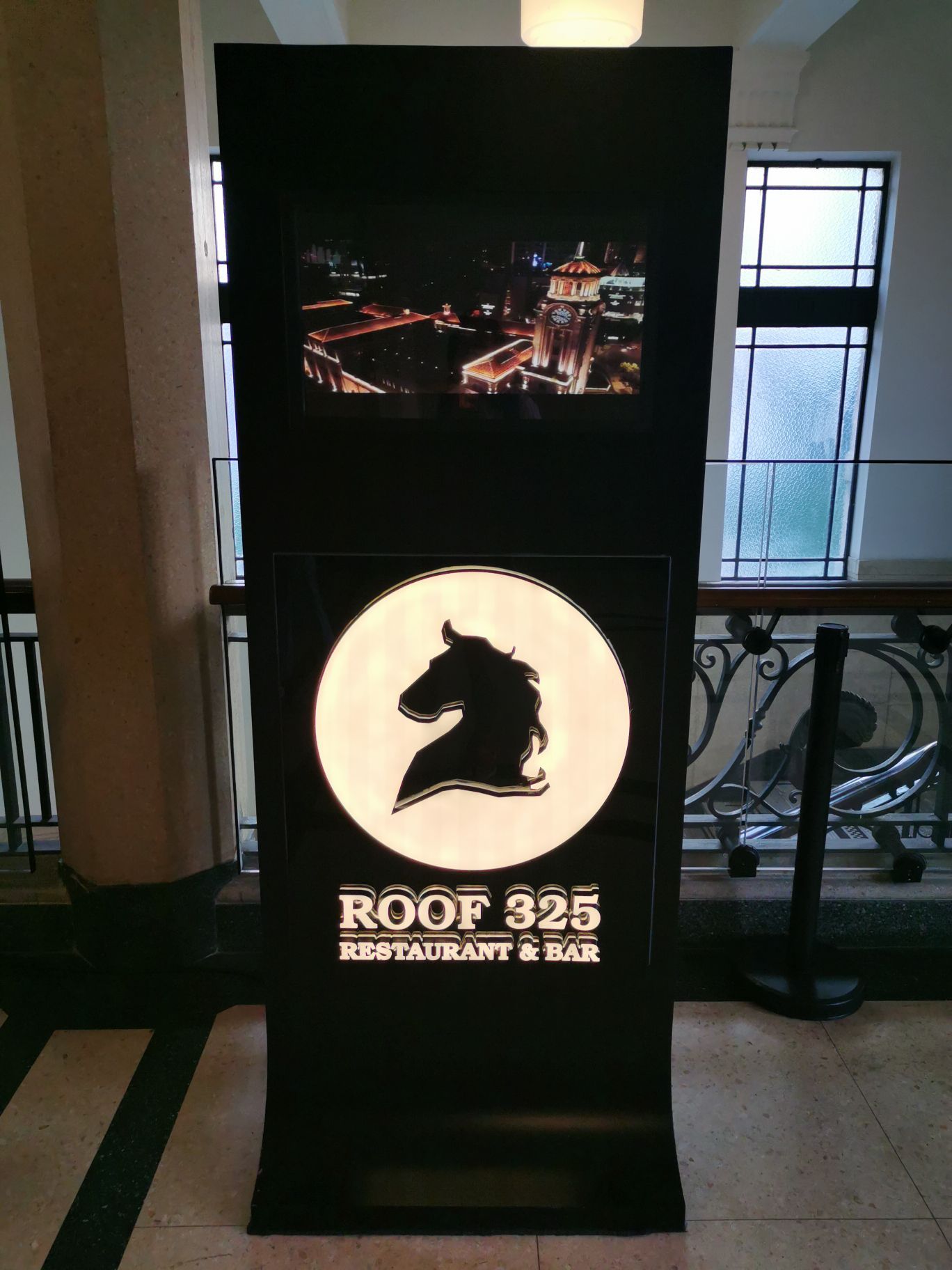 上海ROOF 325 RESTAURANT&BAR攻略,ROOF 325 RESTAURANT&BAR特色菜推荐/菜单/人均消费/电话/地址 ...