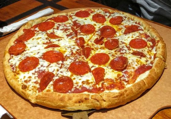塔科马Medi's Pizza Pasta & Pints好吃吗,Medi's Pizza Pasta & Pints味道怎么样,环境/服务 ...