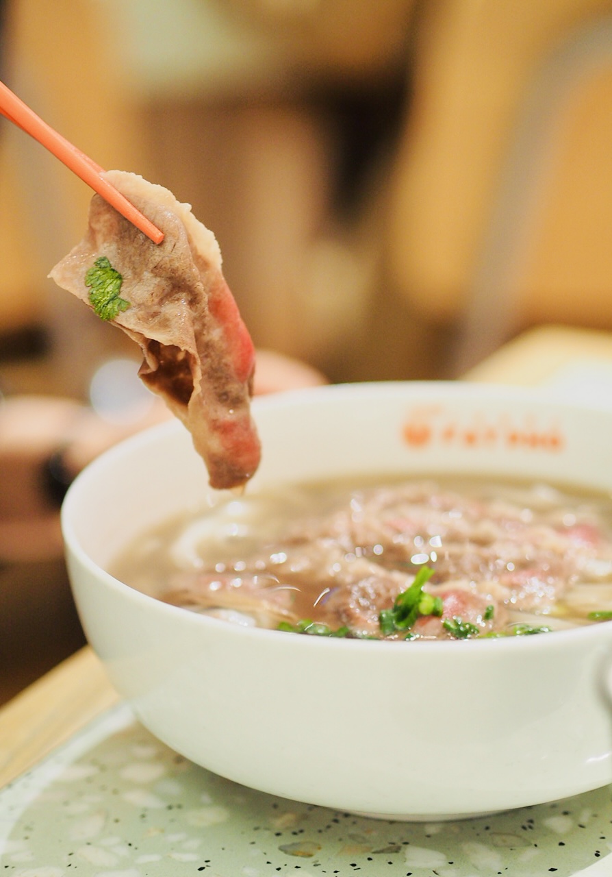 上海FAT PHO大發越南粉(徐家汇店)攻略,FAT PHO大發越南粉(徐家汇店)特色菜推荐/菜单/人均消费/电话/地址/菜系/点评/营业时间 ...