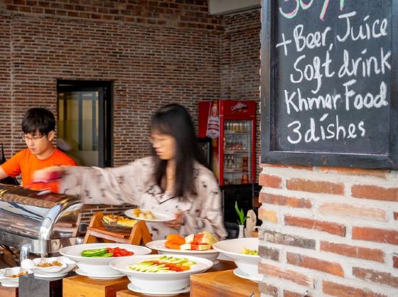 Svay PorAngkor Thom Restaurant & Bar好吃吗,Angkor Thom Restaurant & Bar味道 ...