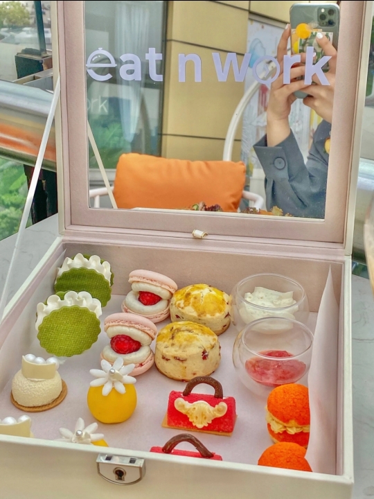 上海eat n work(正大广场店)攻略,eat n work(正大广场店)特色菜推荐/菜单/人均消费/电话/地址/菜系/点评/营业时间【携程美食】