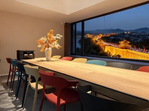 Chen Shigui Shu Hotel, No. 45 Xianning West Road, Beilin District, Xi'an City, Shaanxi Province - Xi'an