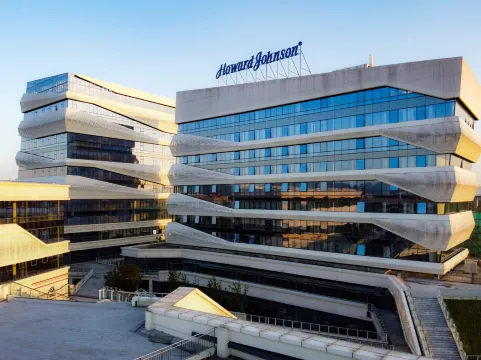 Howard Johnson Lanting Hotel Ningbo - Ningbo