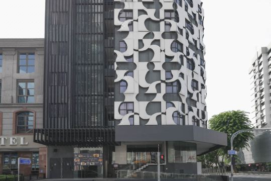 Amrise Hotel Kitchener, Check in 9PM, Check Out 8Am预订价格,联系电话位置地址【携程酒店】