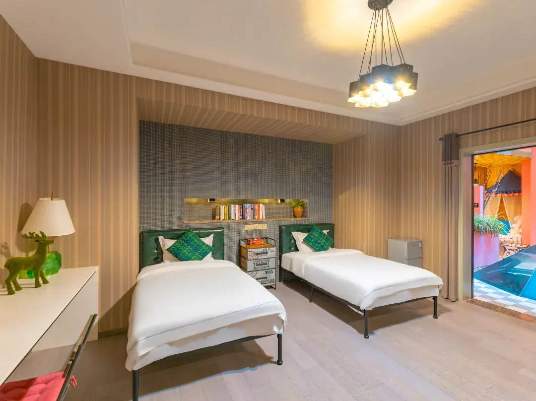 Floral Hotel · Nanjing Jiashuhui Boutique Hotel ) - Nankin