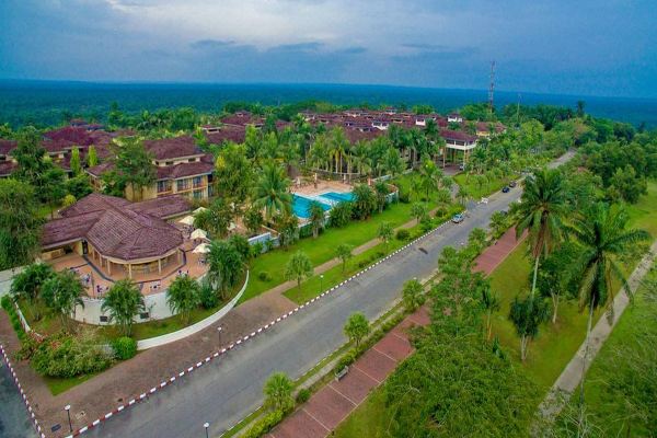 伊波姆艾肯高尔夫度假酒店(Ibom Icon Hotel & Golf Resort)预订价格,联系电话位置地址【携程酒店】