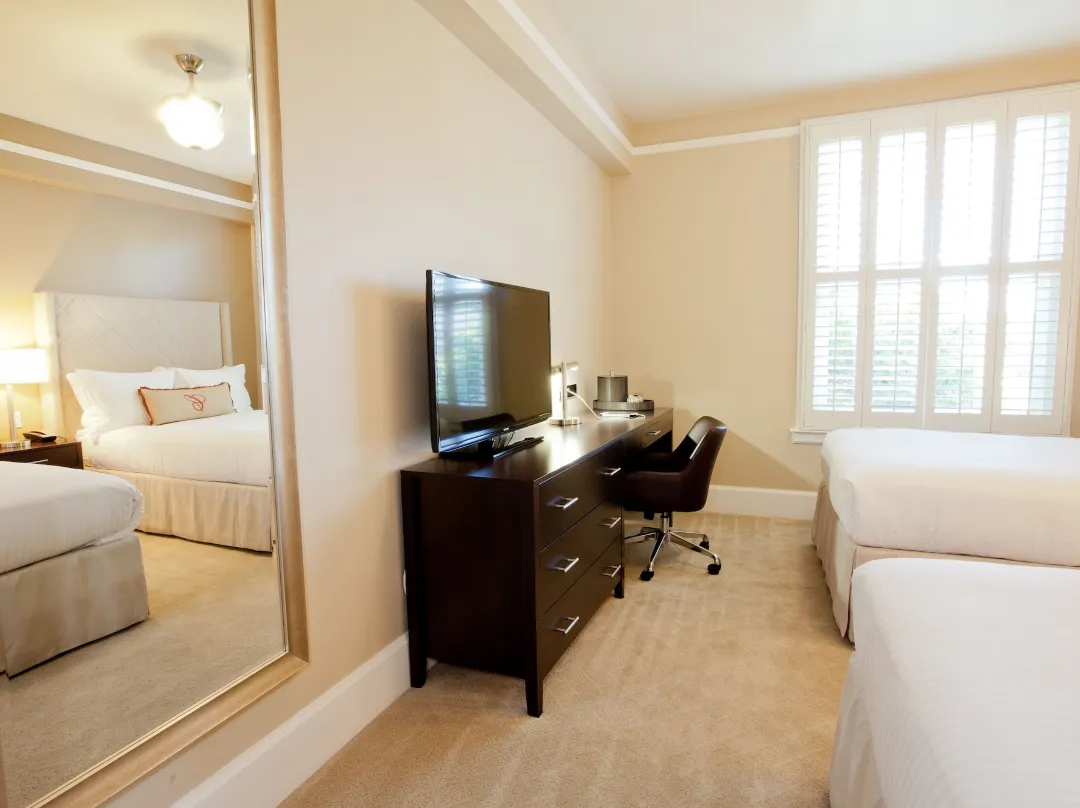 Cardinal Hotel - Los Altos, CA