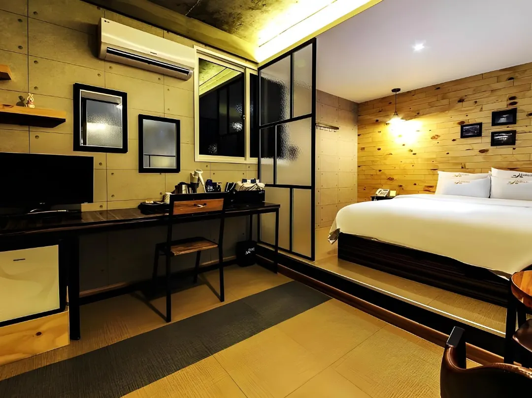 Yeosu Hakdong Ja Self Check-in Motel - Yeosu-si