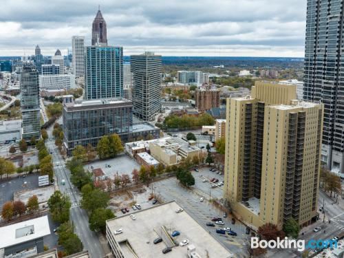 P8G Remodel 2Br/2BA Downtown ATL-Parking & Balcony预订价格,联系电话位置地址【携程酒店】