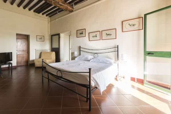 伊索拉尼蒙特维池农家乐(Agriturismo Montevecchio Isolani)预订价格,联系电话位置地址【携程酒店】