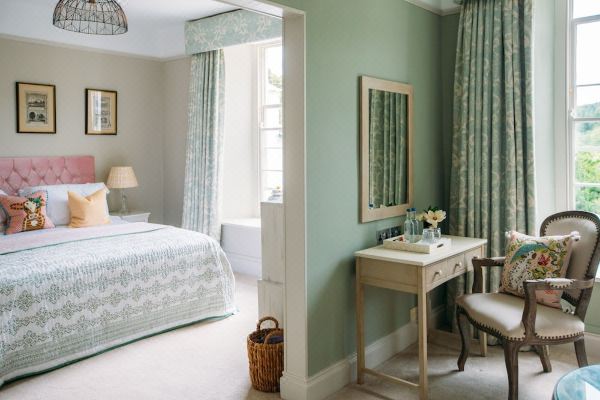 海斯利之家酒店(Heasley House)预订价格,联系电话位置地址【携程酒店】