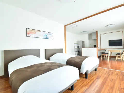 Yado  Kukkal - Amami