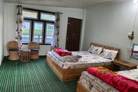 Hillside Kanyam 酒店(Hotel Hillside Kanyam)预订价格,联系电话位置地址【携程酒店】