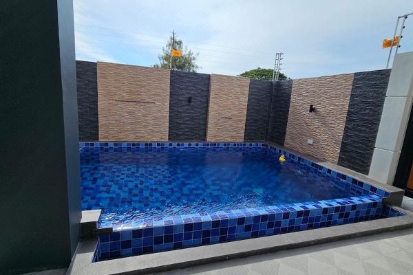 位于巴科奥尔的3卧室别墅-平方米|带2个独立浴室(Brand new luxury pool house in Bacoor Cavite ...