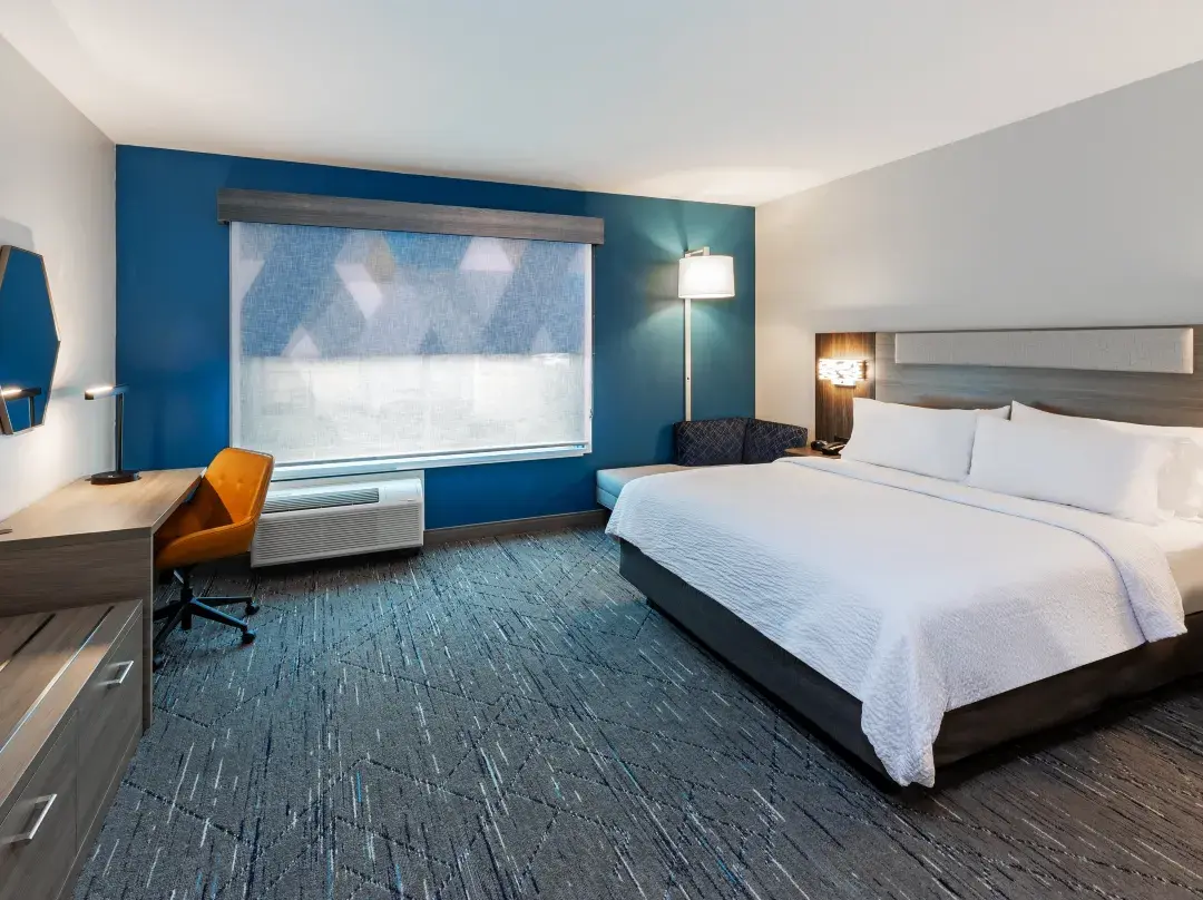 Holiday Inn Express & Suites Senatobia I-55 - 코모