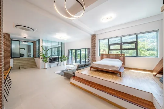 Sangsanggeulraempeoseu&iruma Pensyeon - Yeoju-si