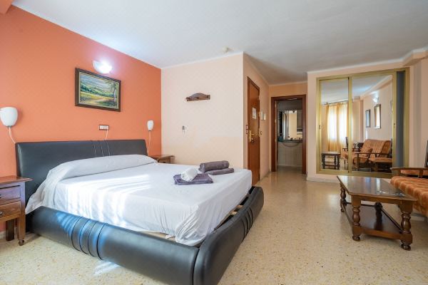 韦利斯酒店(Hotel Velis - Avenida I)预订价格,联系电话位置地址【携程酒店】