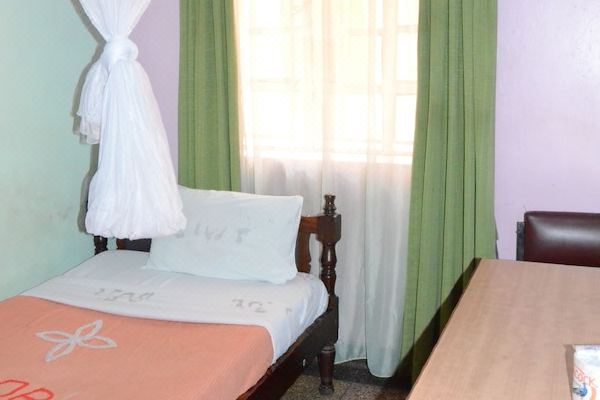 提姆波洛亚酒店(Timboroa Hotel)预订价格,联系电话位置地址【携程酒店】