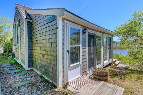 Hyannis Port Cottage with Ocean Views and Access to 3 Beautiful Ocean ...