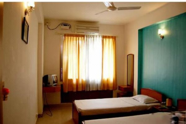 Roxel Inn Dimond District- 2 BHK预订价格,联系电话位置地址【携程酒店】