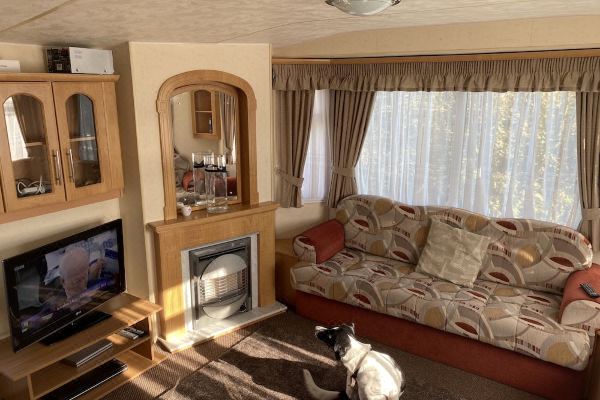 Lovely 3-Bed Caravan Tunstall预订价格,联系电话位置地址【携程酒店】