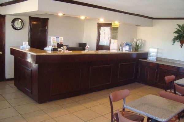 Super 8 Motel - Navasota预订价格,联系电话位置地址【携程酒店】