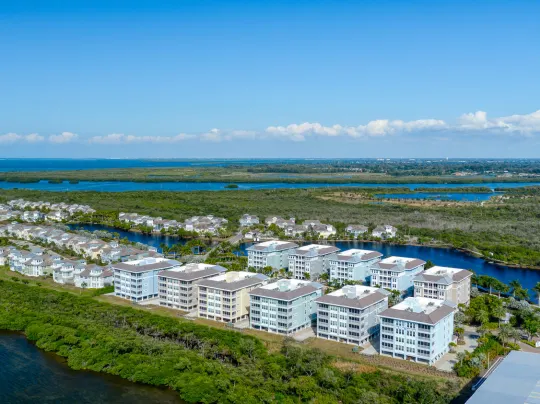 Private Lanai With Scenic Sunset Views - Stunning Waterfront Oasis - Anna Maria, FL