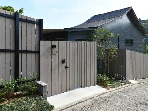 Bon-mal Tree - Kamogawa