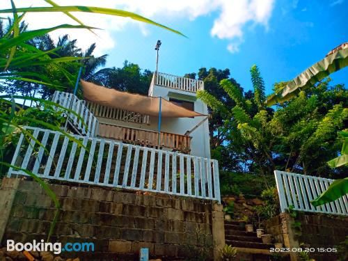 Tanay Overlooking Sea of Clouds Staycation House预订价格,联系电话位置地址【携程酒店】