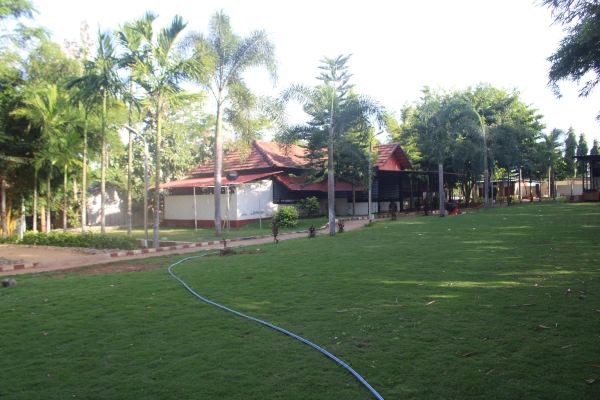 Green Touch Resort预订价格,联系电话位置地址【携程酒店】