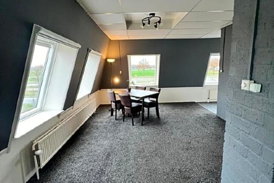 Hotel de Raket预订价格,联系电话位置地址【携程酒店】