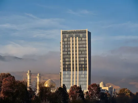 Crowne Plaza Dushanbe By Ihg - Dushanbe