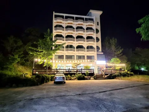 Into The Sokcho Sea - 속초시