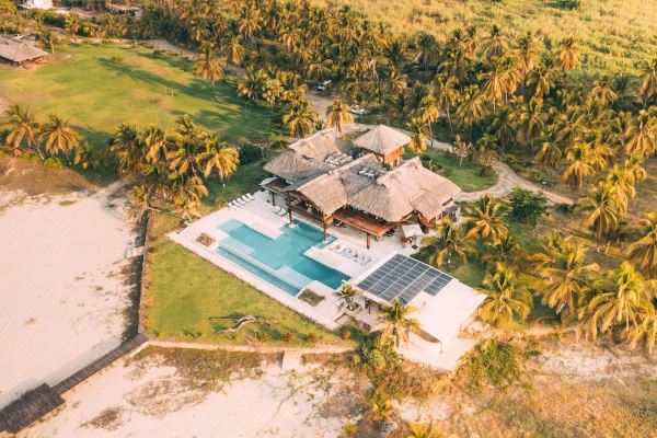 库达维之家(Casa Kundavi Beach Front Paradise)预订价格,联系电话位置地址【携程酒店】