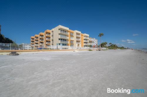 Sunshine Paradise at Redington Beach预订价格,联系电话位置地址【携程酒店】