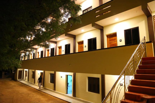 Alankar Lodge预订价格,联系电话位置地址【携程酒店】