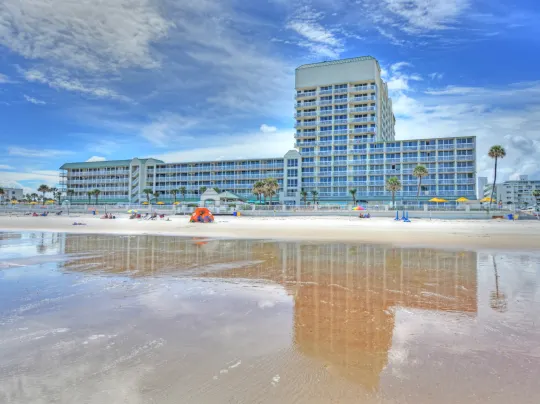 Spectacular Balcony And Ocean Views - Cozy Corner Retreat - Daytona Beach, FL