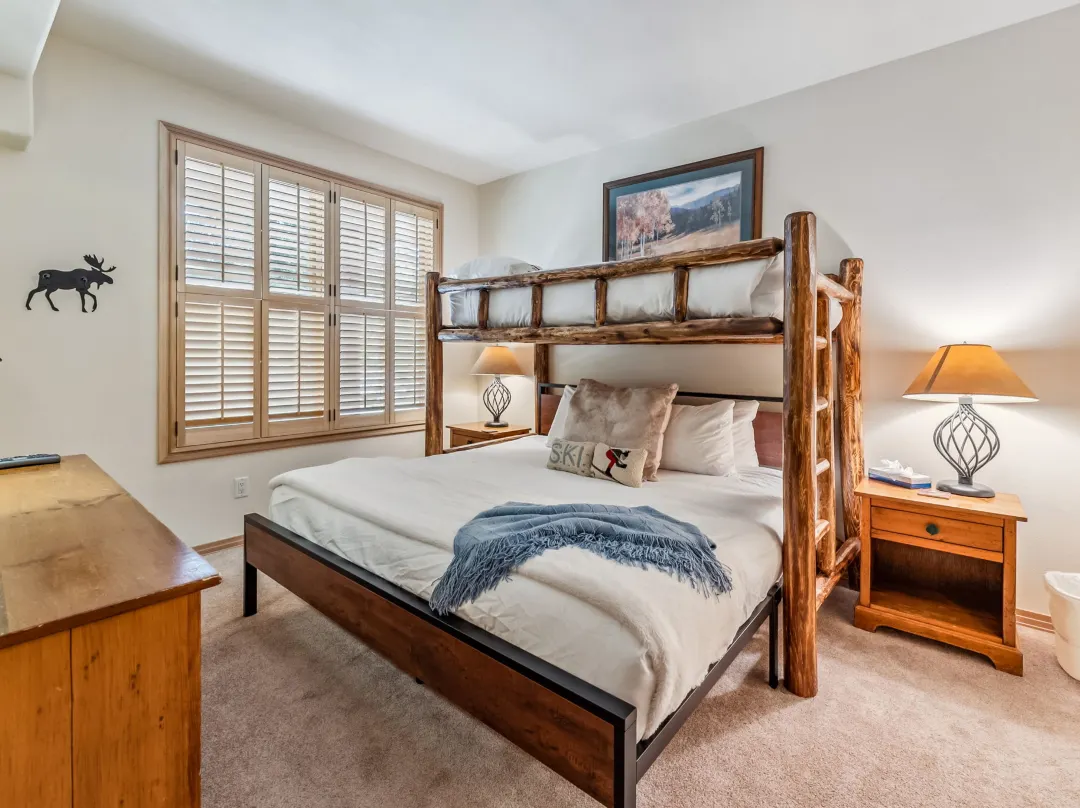 Charming Retreat With Hot Tub And Fitness Center - Cozy Mountain Haven - Breckenridge, CO