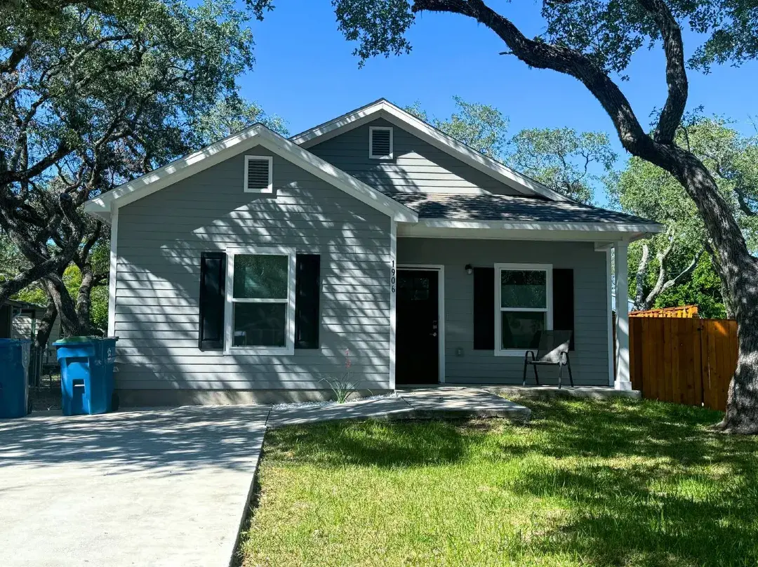 Charming Coastal Retreat With Outdoor Oasis - Stylish Escape - Rockport, TX
