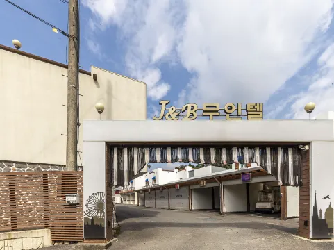 Okcheon J And B Self Check-in Motel - Daejeon