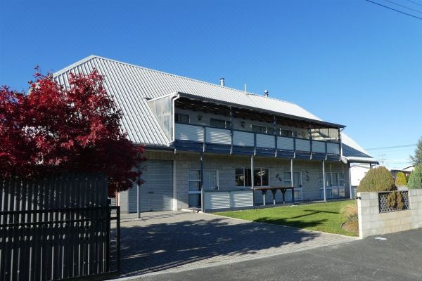 麦肯齐旅馆度假屋(Mackenzie Lodge)预订价格,联系电话位置地址【携程酒店】