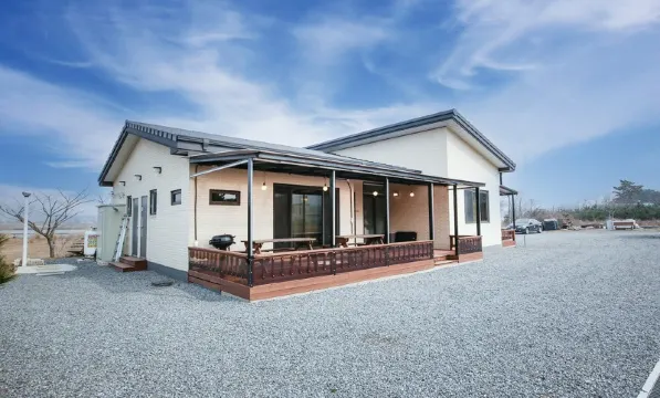 Taean Camp Story - Taean-gun