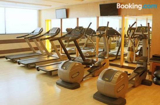 1br BSA Twin Towers with pool access Netflix across SM Megamall预订价格,联系 ...