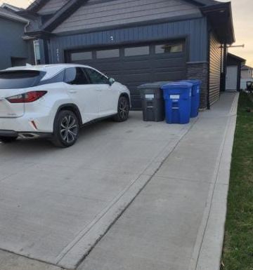 2 Bedroom Modern Apartment. Home Away from Home!预订价格,联系电话位置地址【携程酒店】