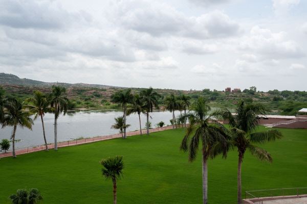 Lake View Hotel and Resort预订价格,联系电话位置地址【携程酒店】