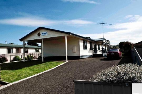 拉扎莱特度假屋(Lazaret Vacation Home)预订价格,联系电话位置地址【携程酒店】