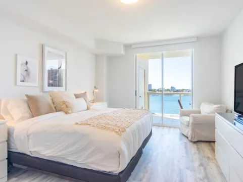 Golden Bay 606 - Sunny Isles Beach