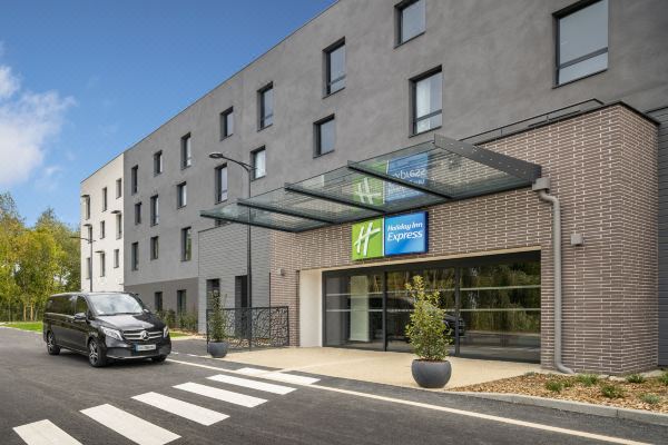 马恩河谷欧洲谷智选假日酒店(Holiday Inn Express Marne-La-VALLÉE Val d'Europe)预订价格,联系 ...