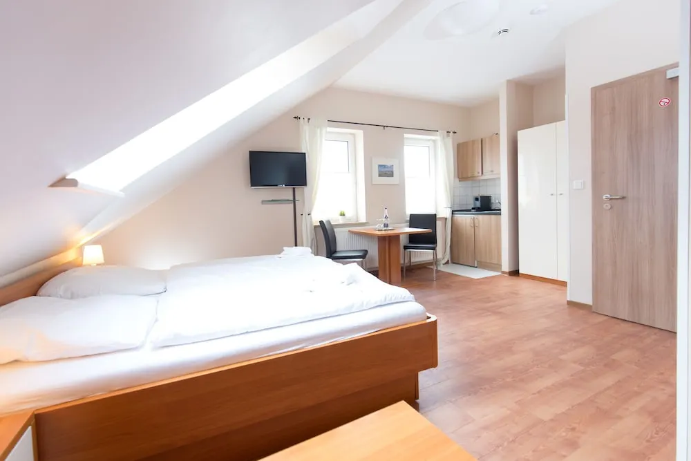 Airport Hotel One Aparthotel Sylt - Sylt